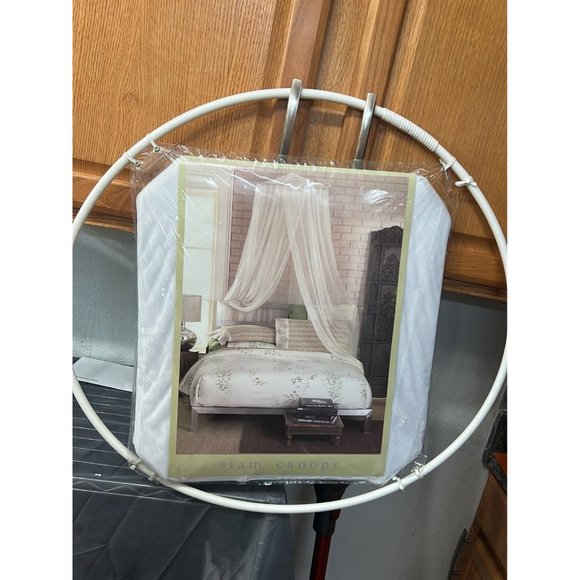 Mombasa | Bedding | Sim Canopy Casablanca Oasis Round Collapsible Hoop ...